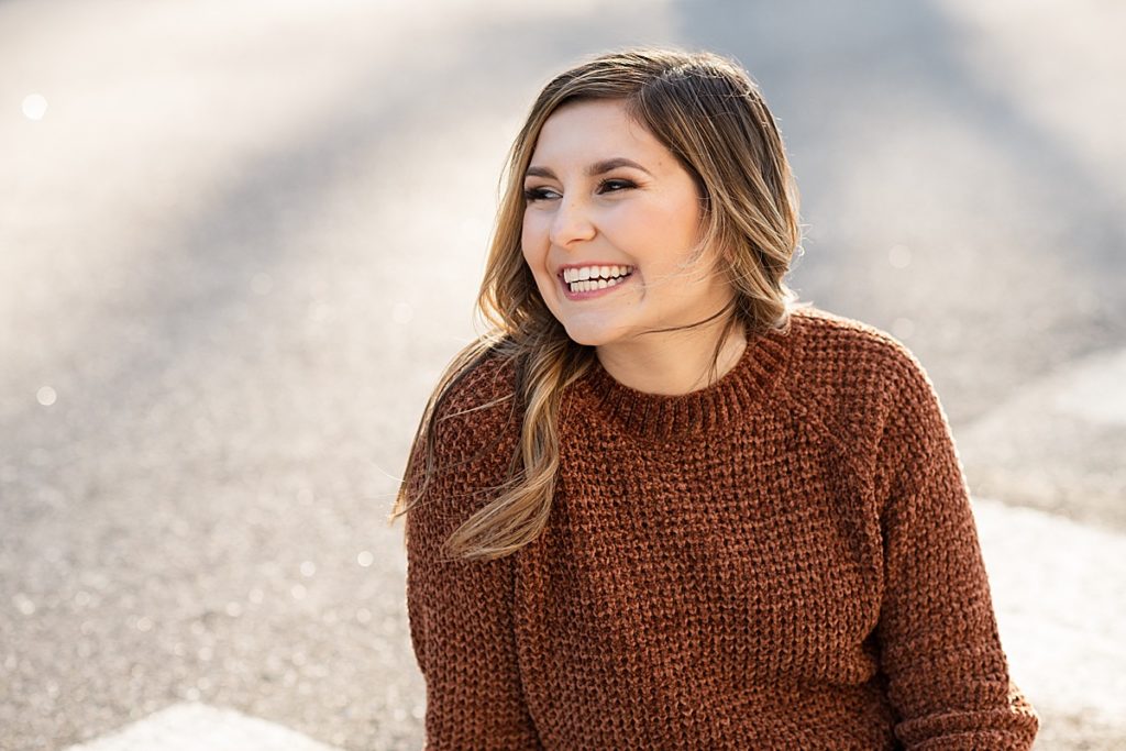 Kendall's Classic Senior Portraits - Laura Matthews Photography - Blog